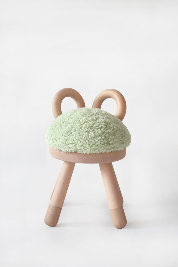 Sheep Chair with tailored lambskin – EO